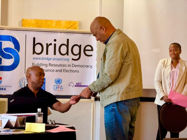 Electoral Commission of South Africa (IEC) Train the Facilitator (TtF) – BRIDGE